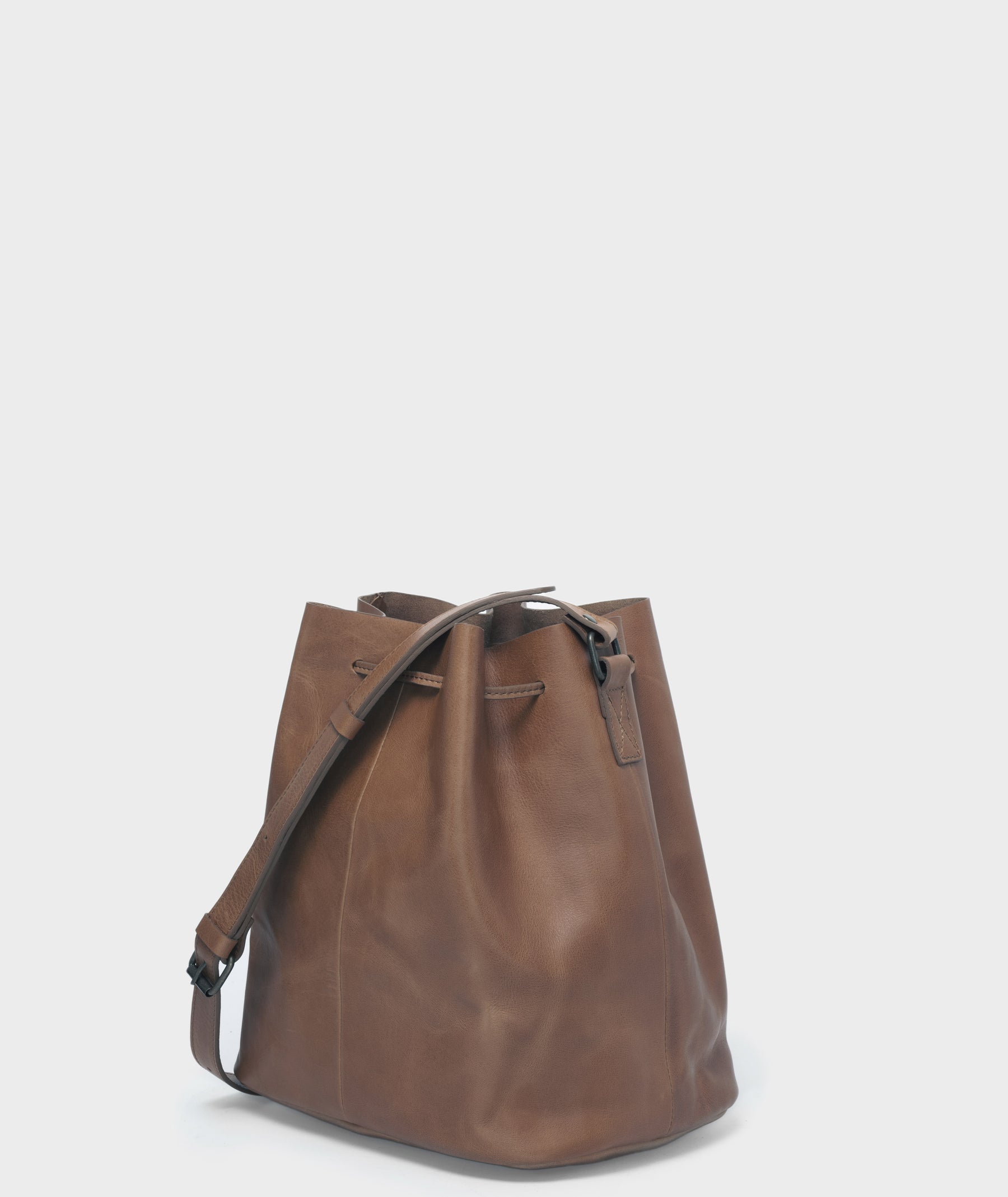 Leather Bucket Bag with removable interior pocket – PARK BAGS